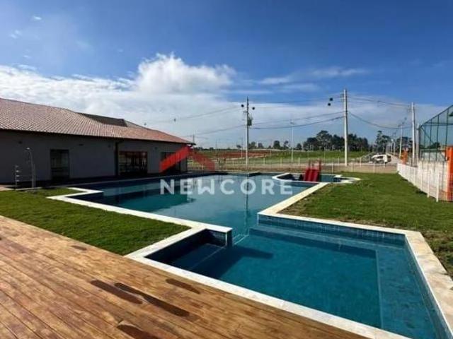 Casa de condomínio em Av Ivo Mário Isaac Pires Parque do Agreste Vargem Grande Paulista/SP