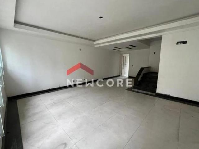 Casa de condomínio em Avenida Ubirajara Keutenedjian Mirim Praia Grande/SP