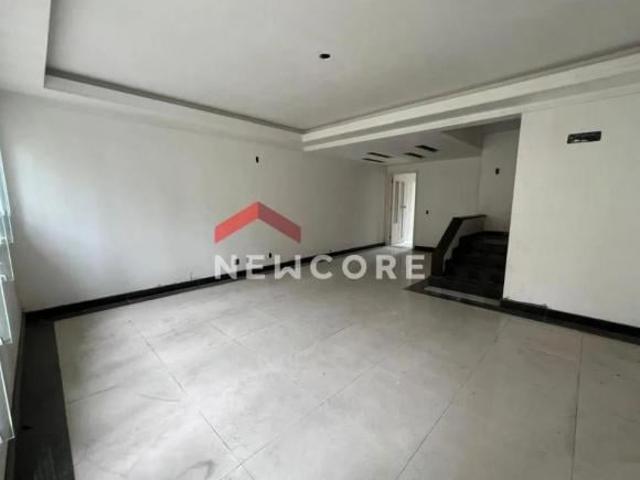 Casa de condomínio em Avenida Ubirajara Keutenedjian Mirim Praia Grande/SP