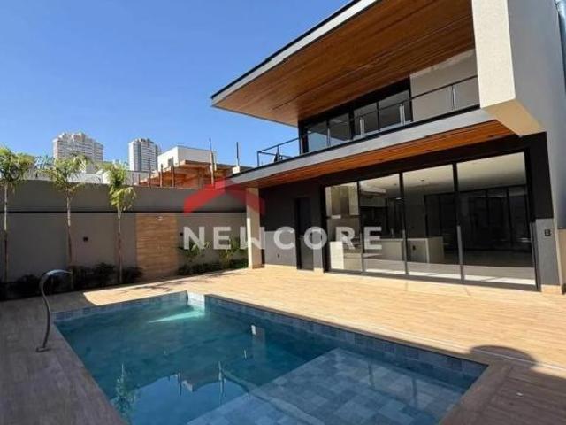 Casa de condomínio em Avenida Affonso José Aiello, 200 Quadra 8 Vila Aviação Bauru/SP