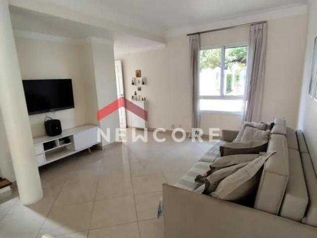 Casa de condomínio em Avenida Antônio Frederico Ozanan Jardim Shangai Jundiaí/SP