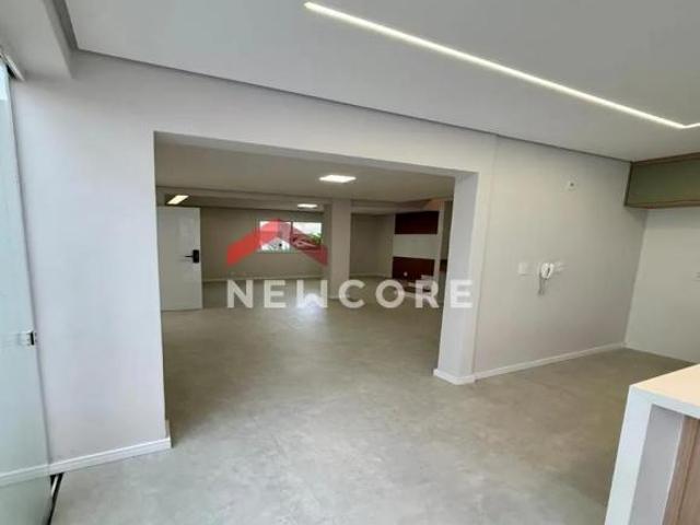 Casa de condomínio em Avenida Antônio Frederico Ozanan Jardim Shangai Jundiaí/SP