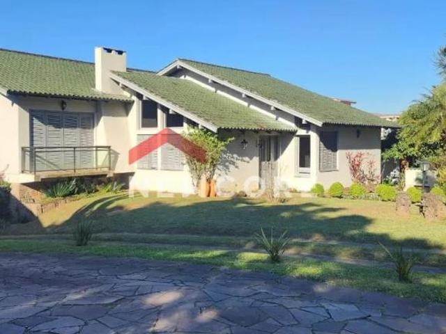 Casa de condomínio em Avenida Firmino Octávio Bimbi Cavalhada Porto Alegre/RS
