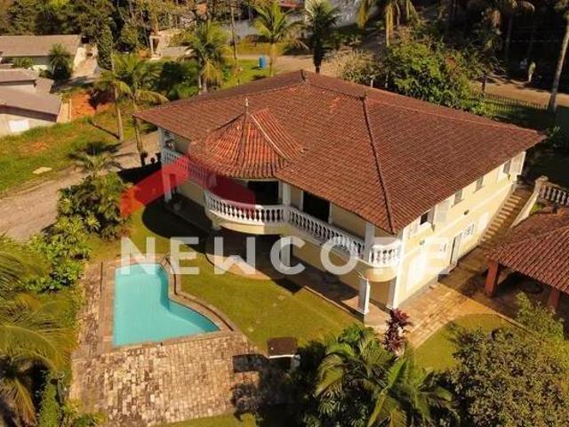 Casa de condomínio em Avenida Gérson Maturani Jardim Praiano Guarujá/SP