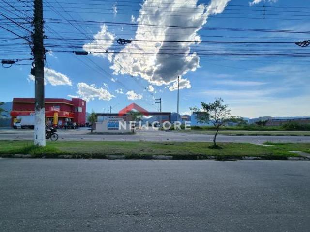 Casa de condomínio em Avenida José da Costa Pinheiro Júnior Travessão Caraguatatuba/SP