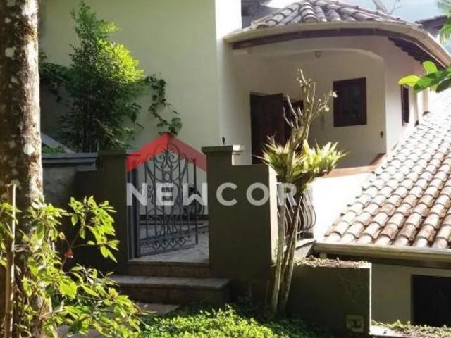 Casa de condomínio em Avenida Paineiras Domingas Dias Ubatuba/SP