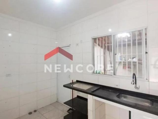 Casa de condomínio em Avenida Pedro Américo Samambaia Praia Grande/SP