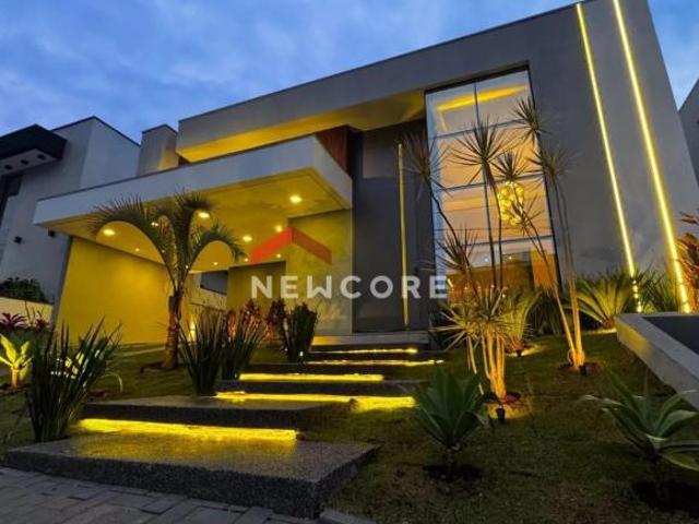 Casa de condomínio em Avenida Presidente Castelo Branco Cézar de Souza Mogi das Cruzes/SP