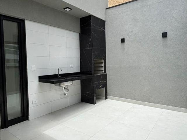 Casa de Condominio em Guilhermina Praia Grande