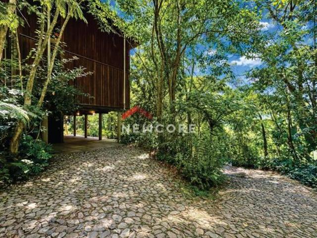 Casa de condomínio em Estrada Taguai Granja Viana Carapicuíba/SP