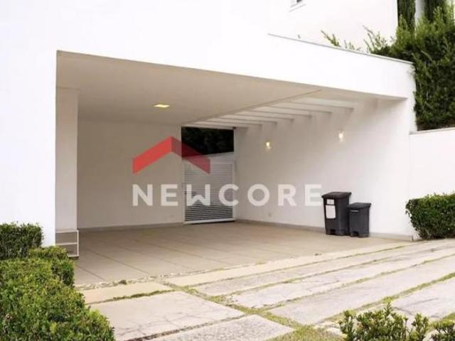Casa de condomínio em Estrada Velha Bragança Paulista Tanque Atibaia/SP
