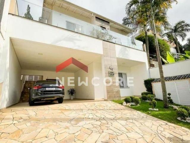 Casa de condomínio em Estrada do Itapeti, 100 Parque Residencial Itapeti Mogi das Cruzes/SP