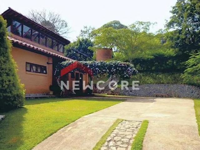 Casa de condomínio em Estrada do Lutero Paisagem Renoir Cotia/SP