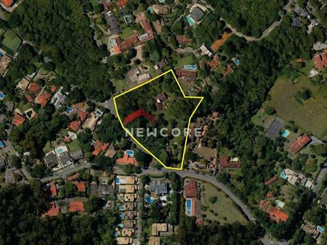 Casa de condomínio em Estrada dos Pinheiros Chácara dos Junqueiras Carapicuíba/SP