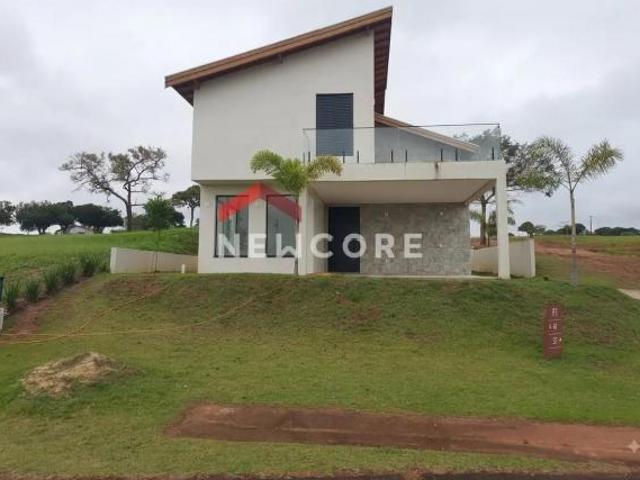 Casa de condomínio em Estrada Municipal João Pedro Valim de Carvalho Macedo Riviera de Santa Crist