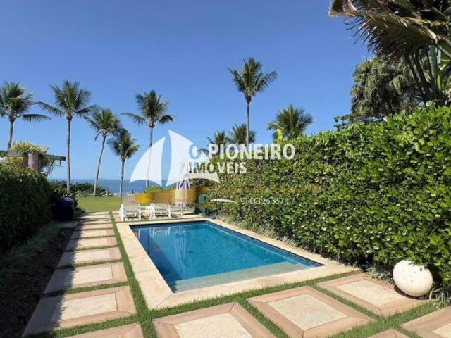 Casa de condomínio em frente ao Mar à venda em Camburizinho!