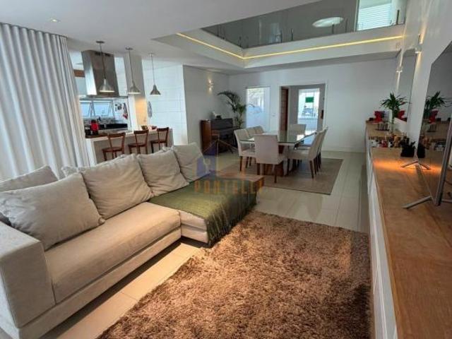 Casa de Condominio em Iporanga Sorocaba, SP