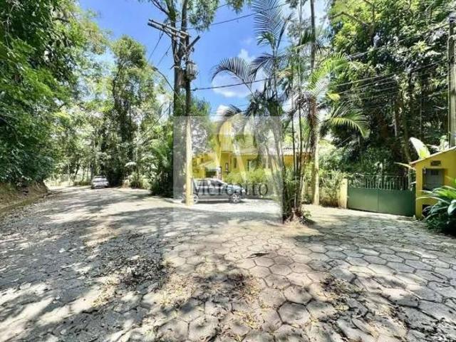 Casa de Condominio em jd tres marias Embu das Artes