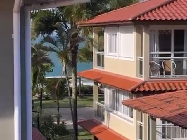 Casa de Condomínio em Jurerê com Conforto e Estilo