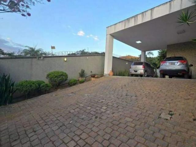 Casa de condomínio em Nova Lima