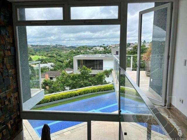 Casa de Condomínio em São Paulo II Cotia, SP
