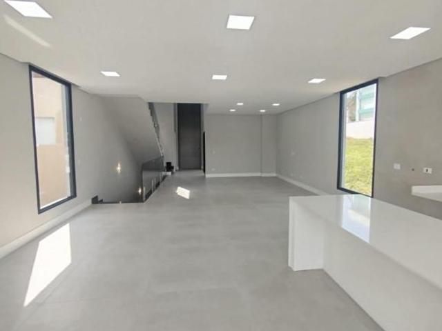 Casa de Condominio em Suru Santana de Parnaíba
