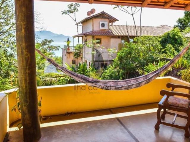 Casa de Condominio em Ponta da Sela Ilhabela