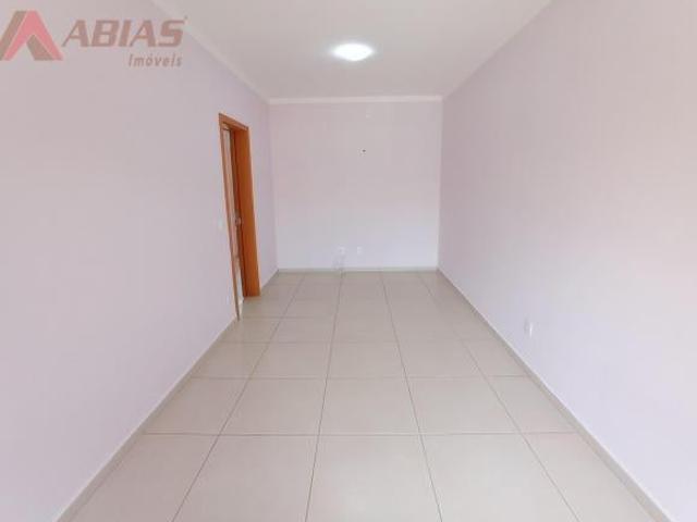 Casa de Condominio em Pq. Santa Felícia Jardim São Carlos