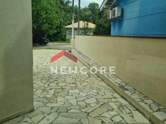 Casa de condomínio em Praça X2 Guaratuba Bertioga/SP
