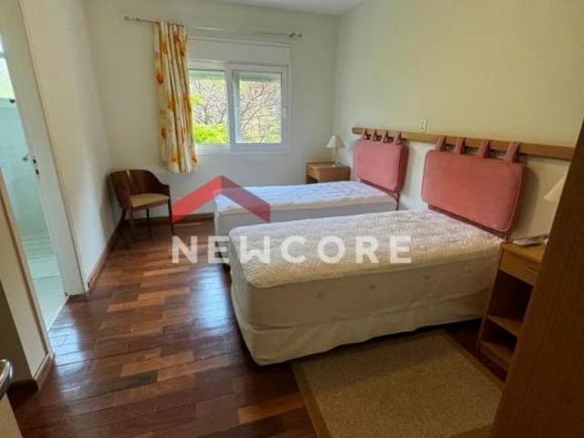 Casa de condomínio em Rodovia Fernão Dias, Km 36,5 Tanque Atibaia/SP