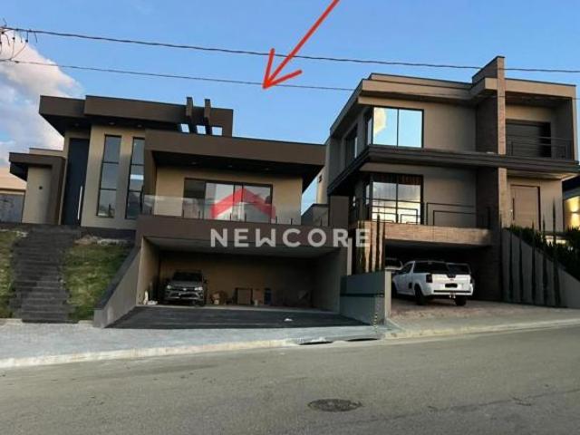 Casa de condomínio em Rua Malbec Residencial Colinas Caçapava/SP