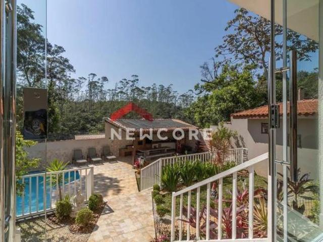 Casa de condomínio em Rua Metrópole Represa Ribeirão Pires/SP