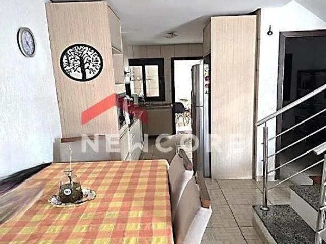Casa de condomínio em Rua Atenas Niterói Canoas/RS