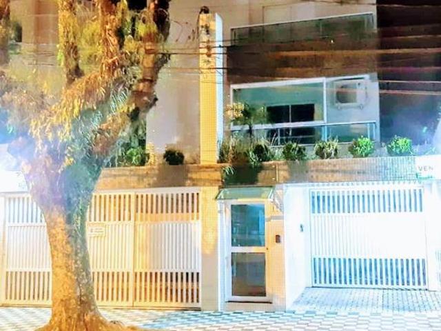 Casa de condomínio em Rua Alexandre Herculano Gonzaga Santos/SP
