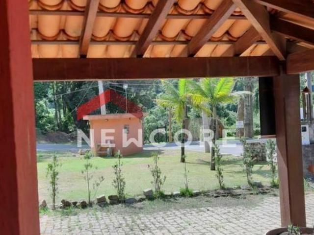 Casa de condomínio em Rua Ary Rosetto Loteamento Jardim das Paineiras Itatiba/SP