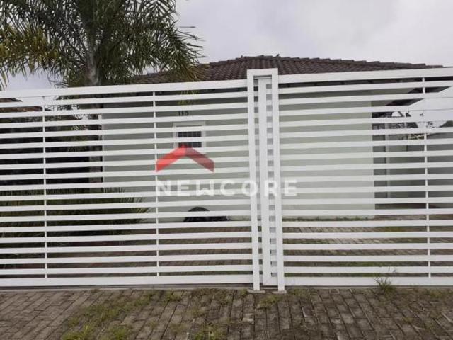 Casa de condomínio em Rua Berilo Cidade da Criança Praia Grande/SP