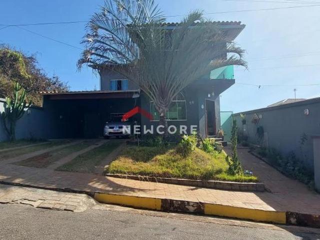 Casa de condomínio em Rua Berilo Paciência Sabará/MG