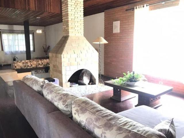Casa de condomínio em Rua Biritiba Mirim Granja Viana Cotia/SP