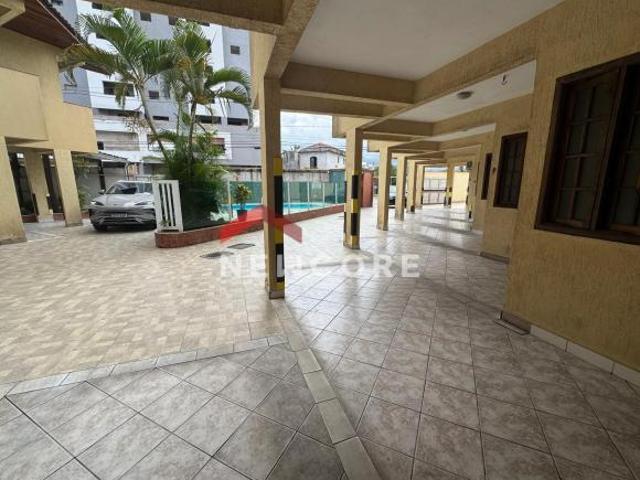 Casa de condomínio em Rua Botafogo Guilhermina Praia Grande/SP