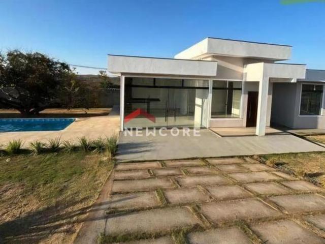 Casa de condomínio em Rua Curio Almeida das Patativas Jaboticatubas/MG