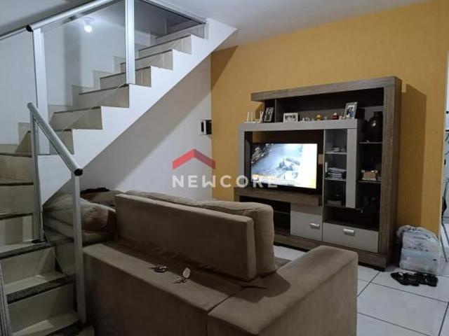 Casa de condomínio em Rua Cajueiro Novo Recanto Contagem/MG