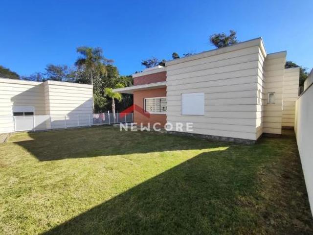Casa de condomínio em Rua Canísio Binsfeld Hípica Porto Alegre/RS