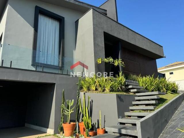 Casa de condomínio em Rua das Hortências Residencial Santa Helena Caçapava/SP