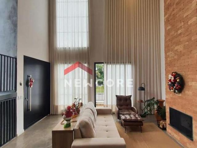 Casa de condomínio em Rua Dias Gomes Moinho Velho Embu das Artes/SP