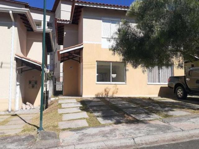 Casa de condomínio em Rua dos Coqueirais Jardim Petrópolis Cotia/SP