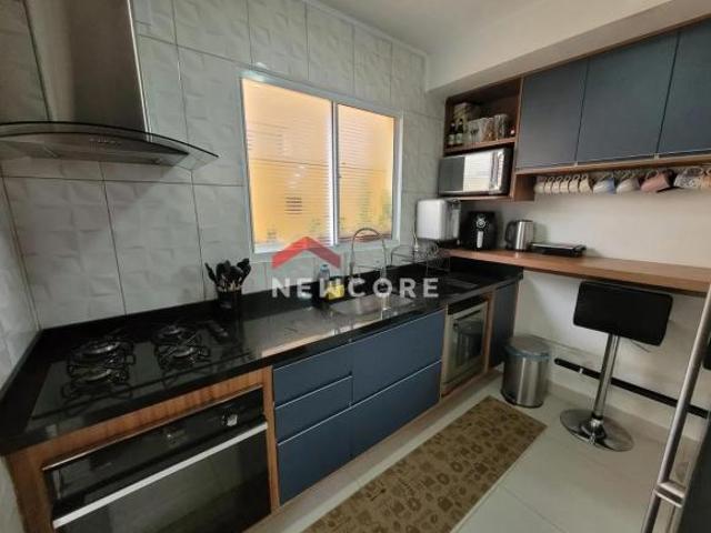 Casa de condomínio em Rua dos Coqueirais Jardim Petrópolis Cotia/SP