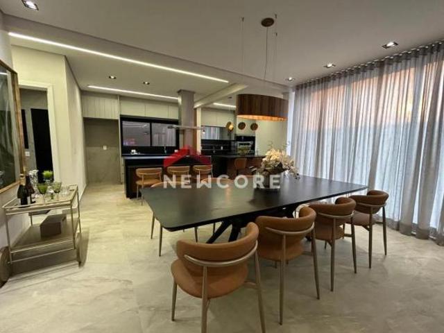 Casa de condomínio em Rua Ercilia Vasconcelos dos Santos Guestier Residencial Boutique Piratini
