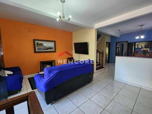 Casa de condomínio em Rua Ernani Lúcio Penachi Samambaia Mairiporã/SP
