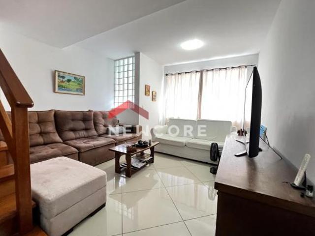 Casa de condomínio em Rua Fernando Ferrari Centro Canela/RS