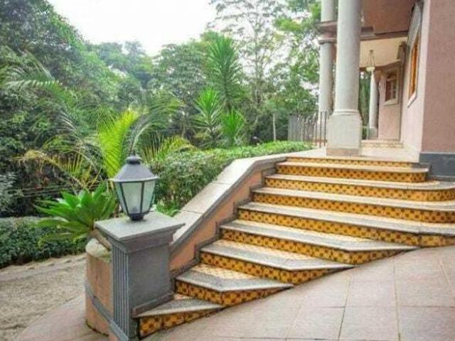 Casa de condomínio em Rua Itapemirim Granja Carneiro Viana Cotia/SP